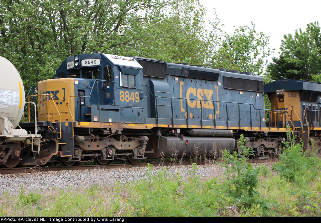 CSXT 8849 on Q410-15